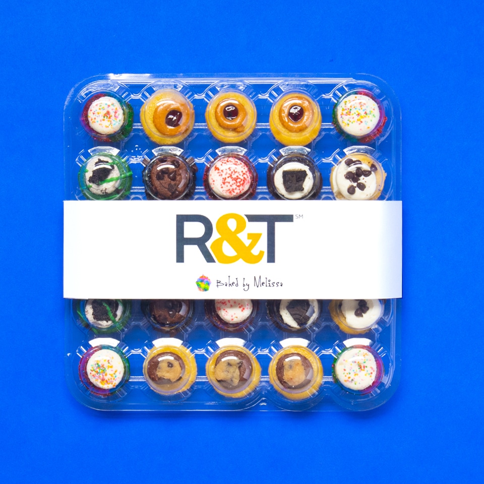 21 Client Gifts to Wow Your Clients (and Get Repeat Business)